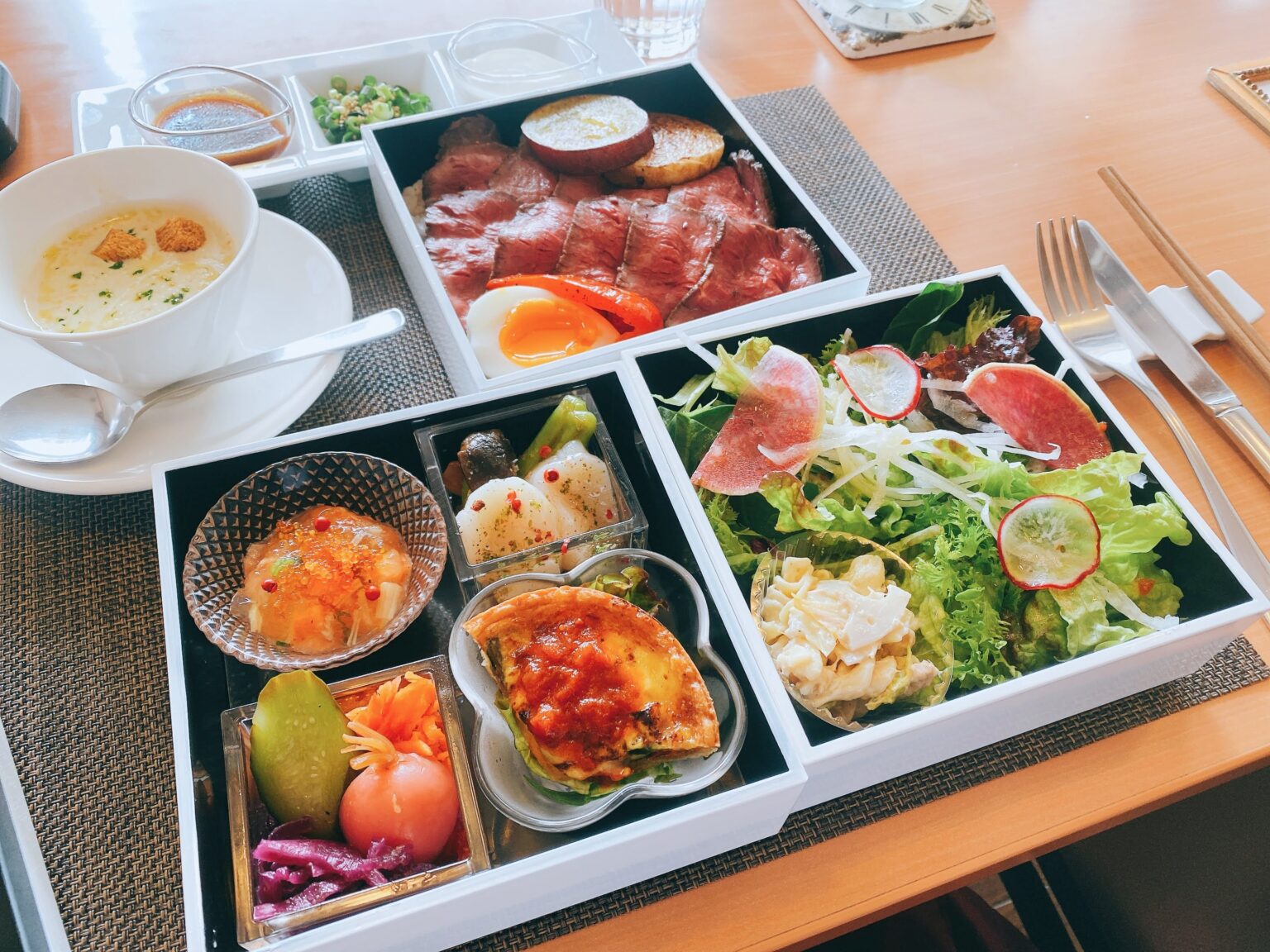 【KENzo Cafe&Bar（ケンゾカフェアンドバール）】#キンプリ年間1位おめでとう！お祝いプレート可愛くて贅沢である☆ | 【 創業65 ...